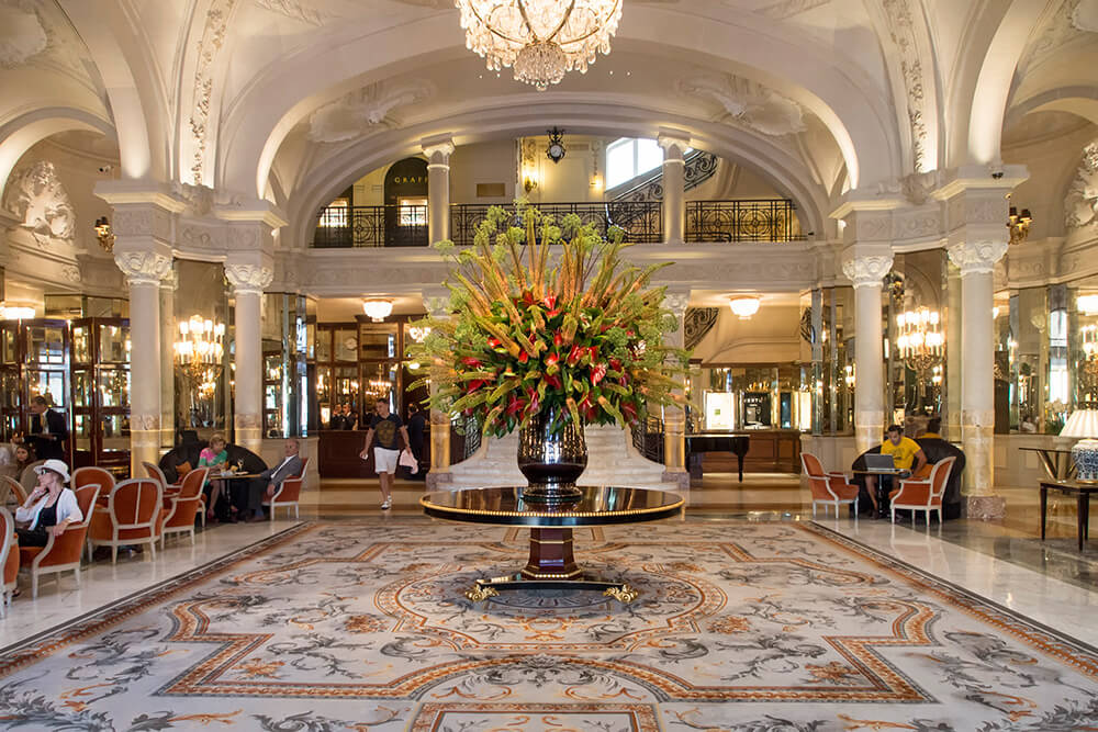 Le Louis XV par Alain Ducasse à l'Hôtel de Paris, Monaco - daaamn.com
